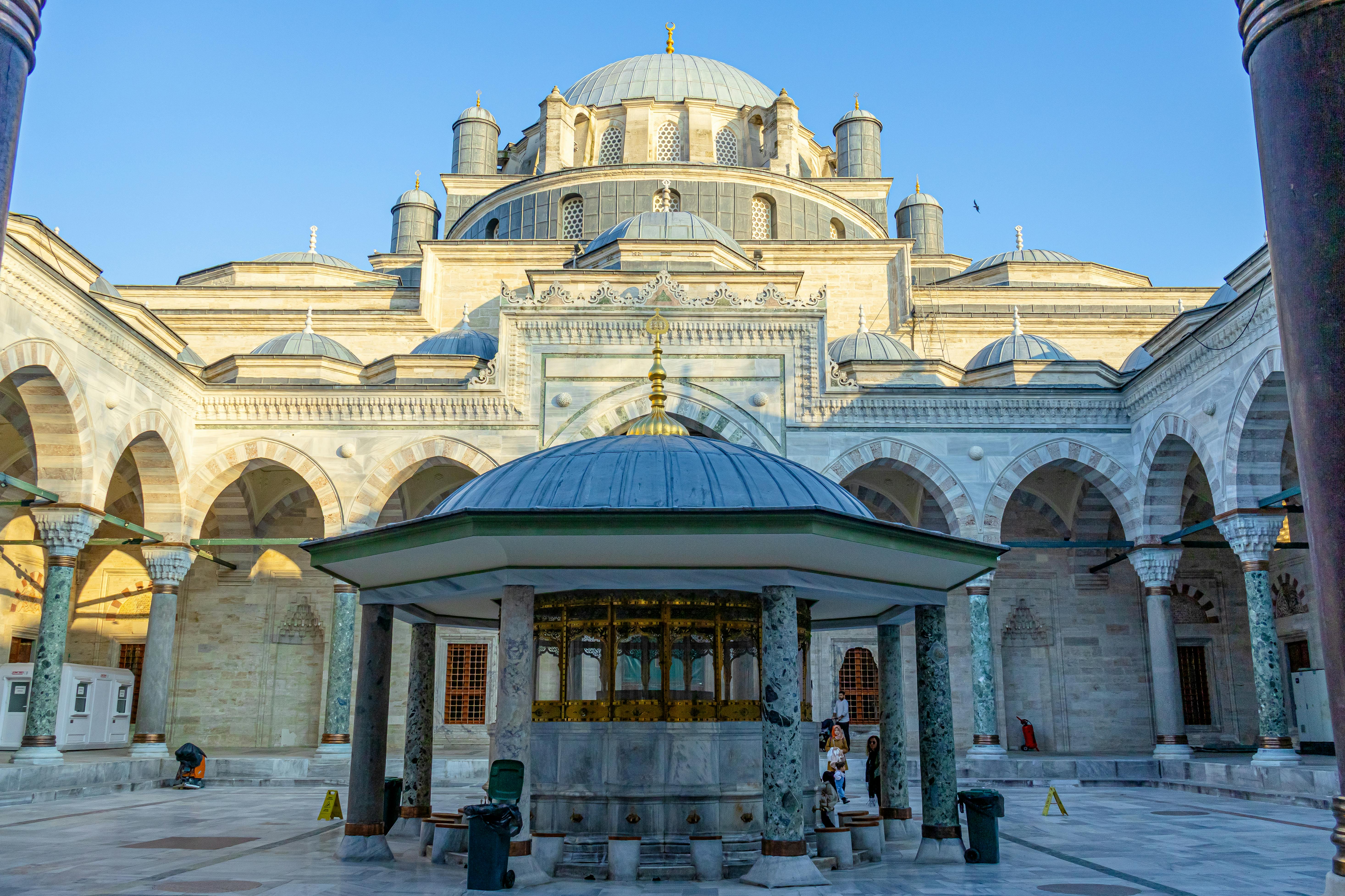 Courtyards “Sahn” in Islamic Architecture | ArchitectureCourses.org