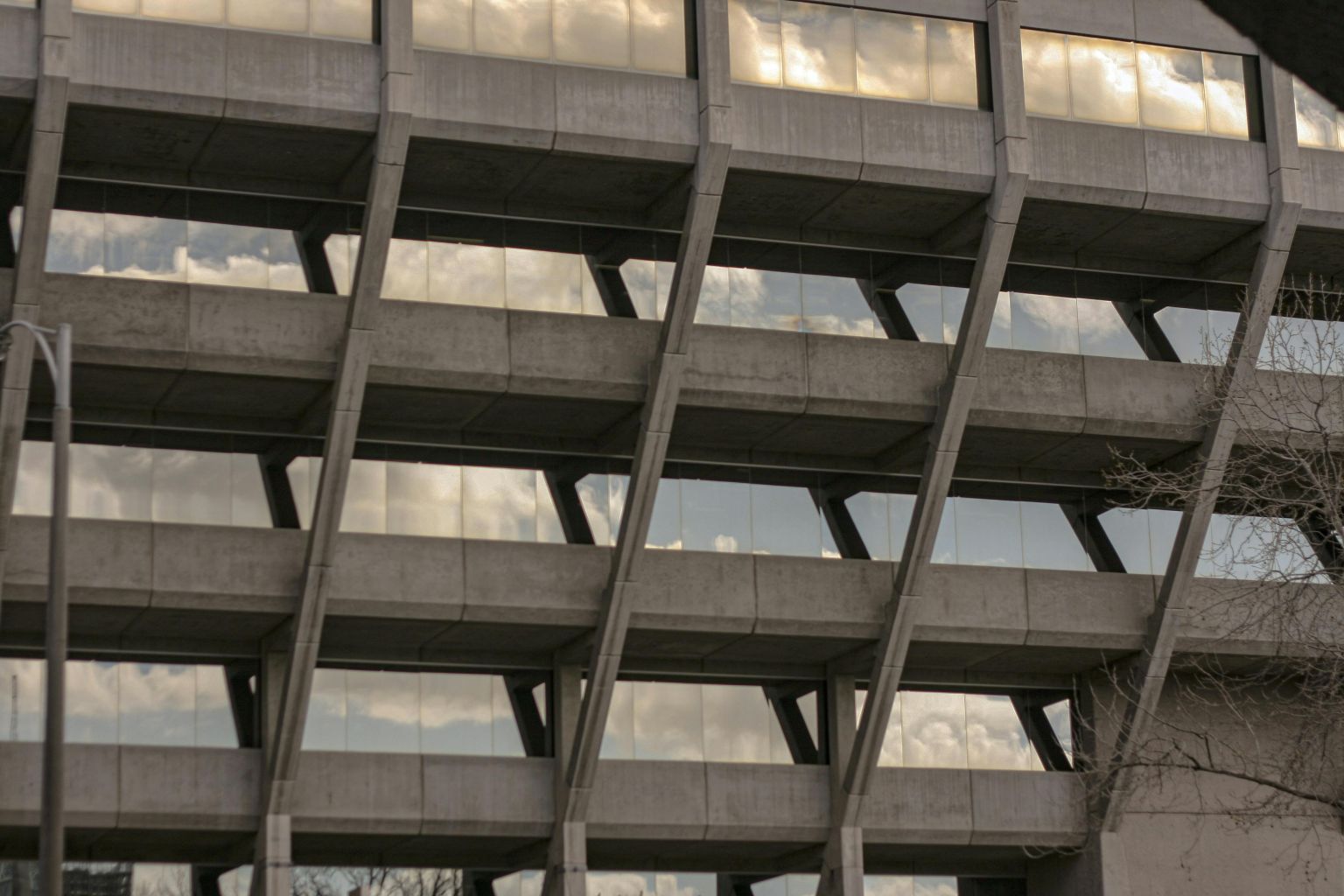 The Distinctive Characteristics of Brutalist Architecture ...