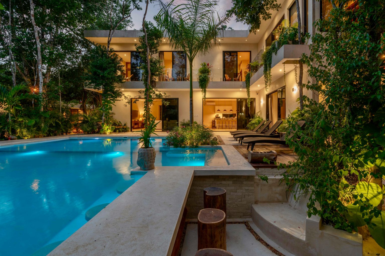 Mediterranean Style Villa: Layout, Materials, and Shade ...