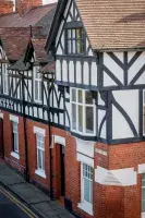 Tudor Architecture Style: Key Elements and Modern Twists ...